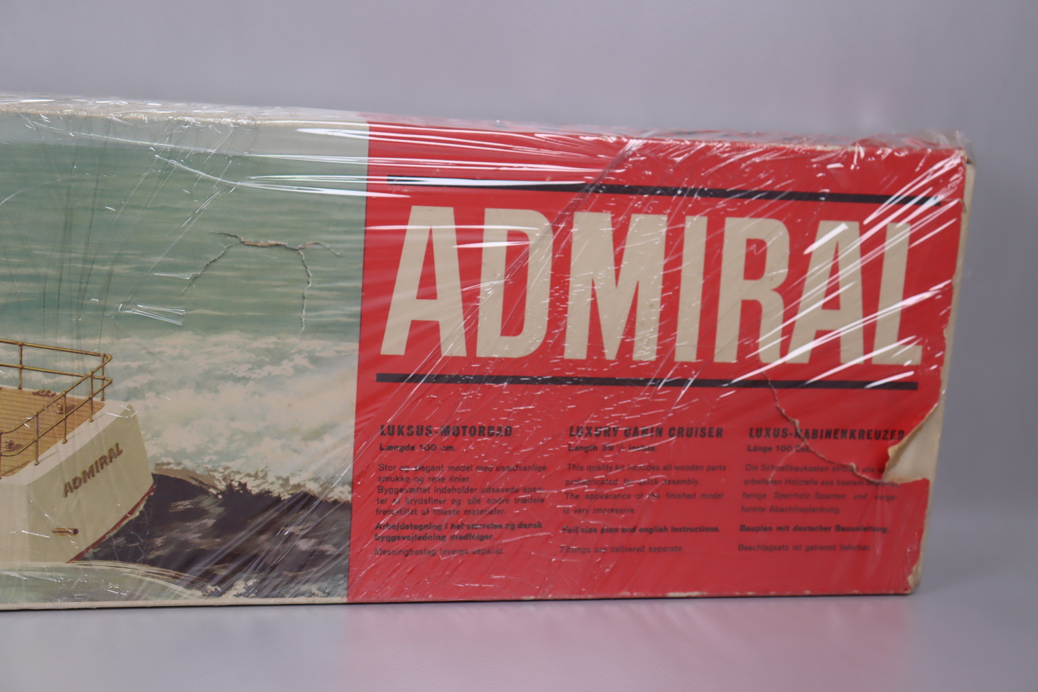 DMI, modellbåt i trä, "Admiral" | Auktion.se