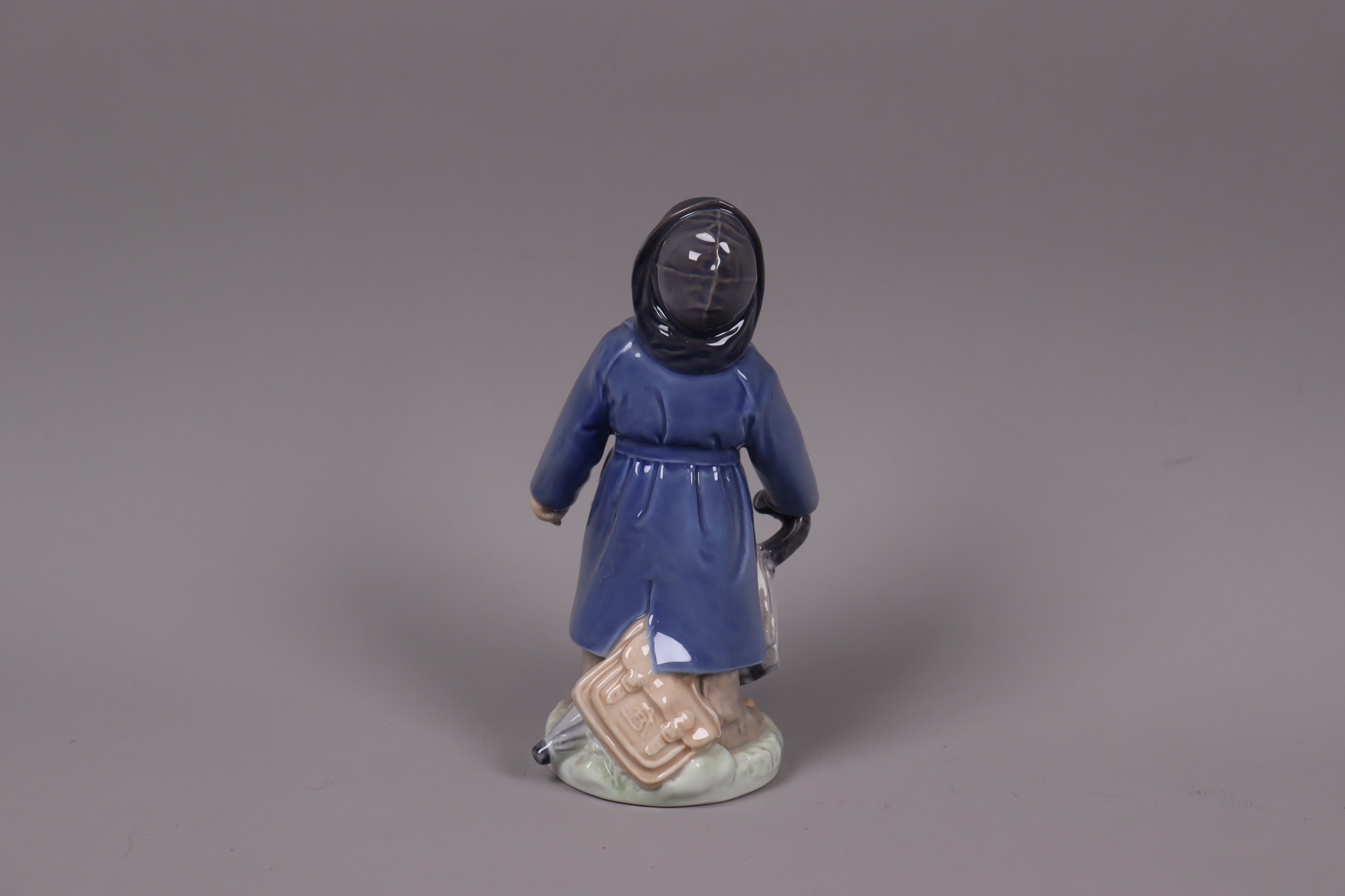 Adda Bonfils, Royal Copenhagen, figurin … | Auktion.se